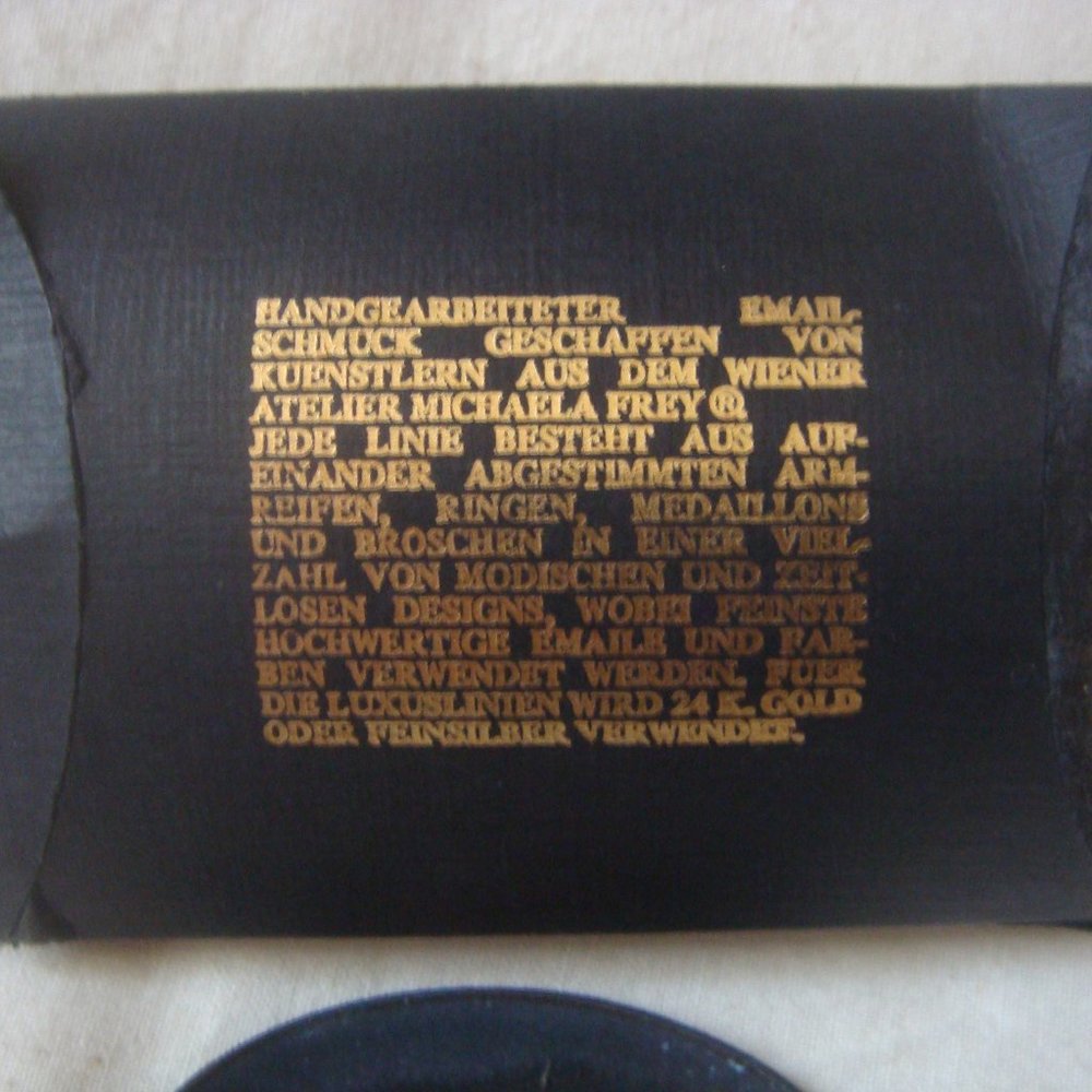 Michaela Frey Blue Daffodil Flower Oval Enamel Brooch… - Gem